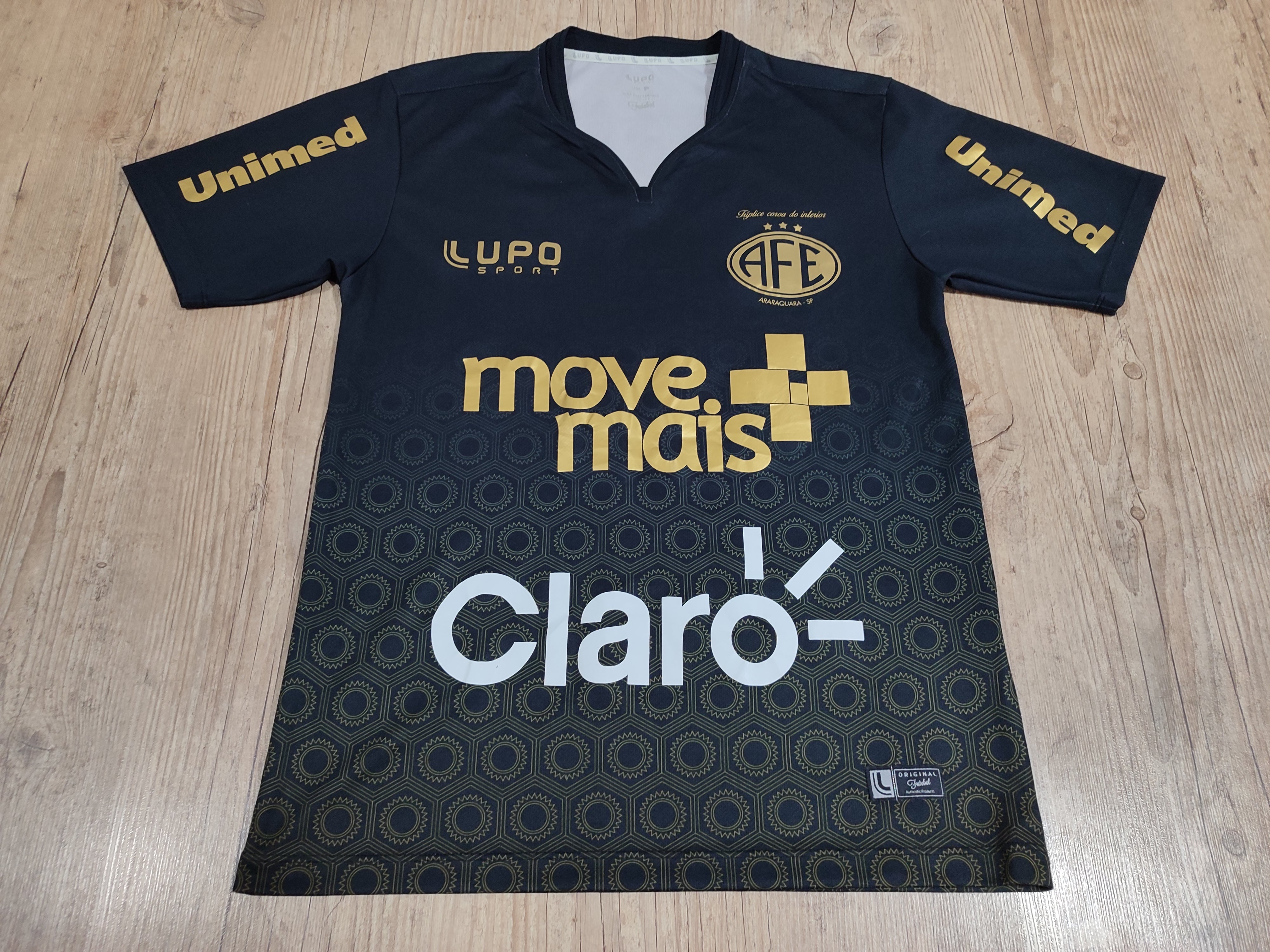 Linda e Rara Camisa da Ferroviária De Araraquara - Jogo - Edição Espec ...