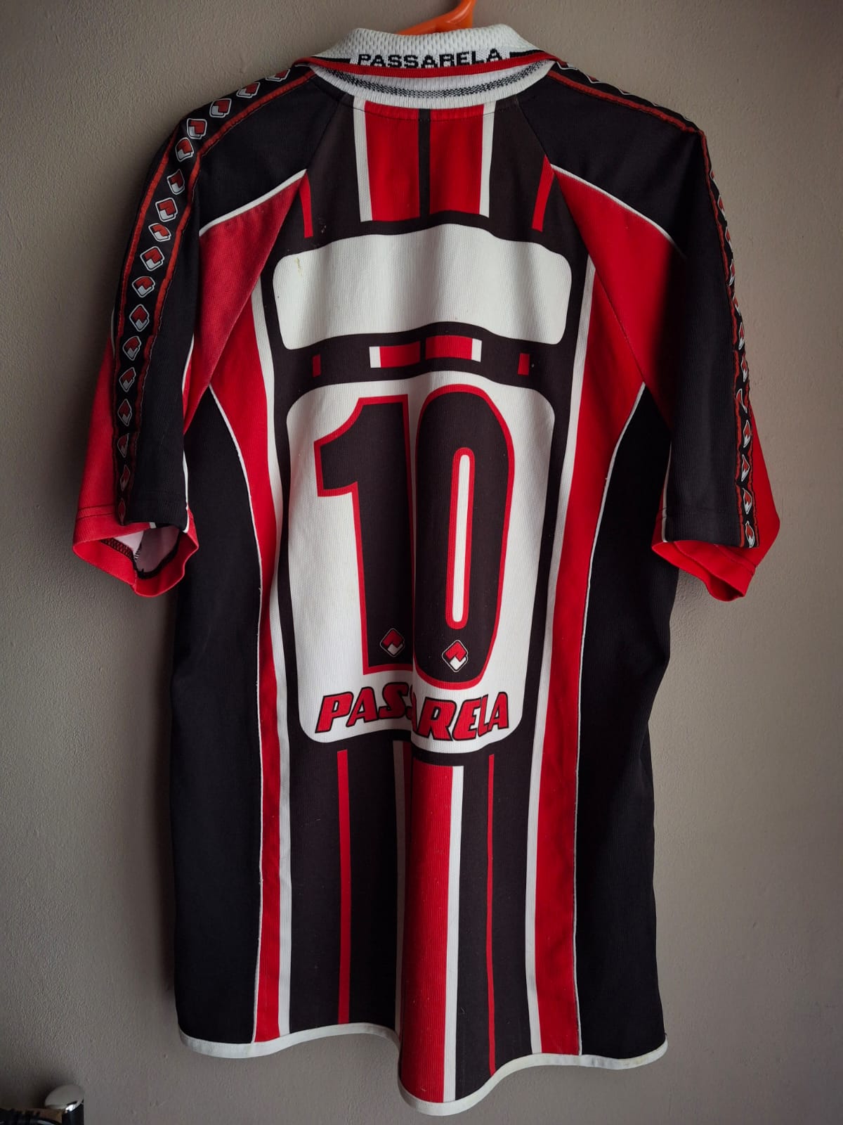 PAULISTA JUNDIAÍ (ETTI) 2002 – Garrincha Shirts